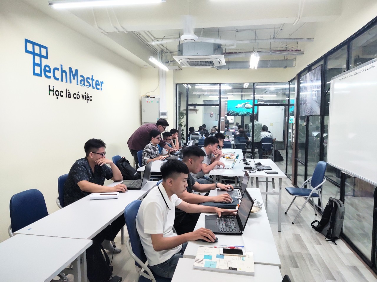 TOP CÁC TRUNG TÂM DẠY AWS TỐT NHẤT HIỆN NAY | CodeStar Academy
